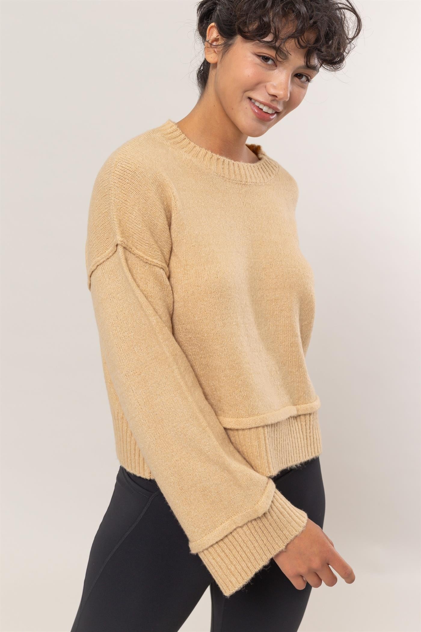 Sweaters – Blum Clothing